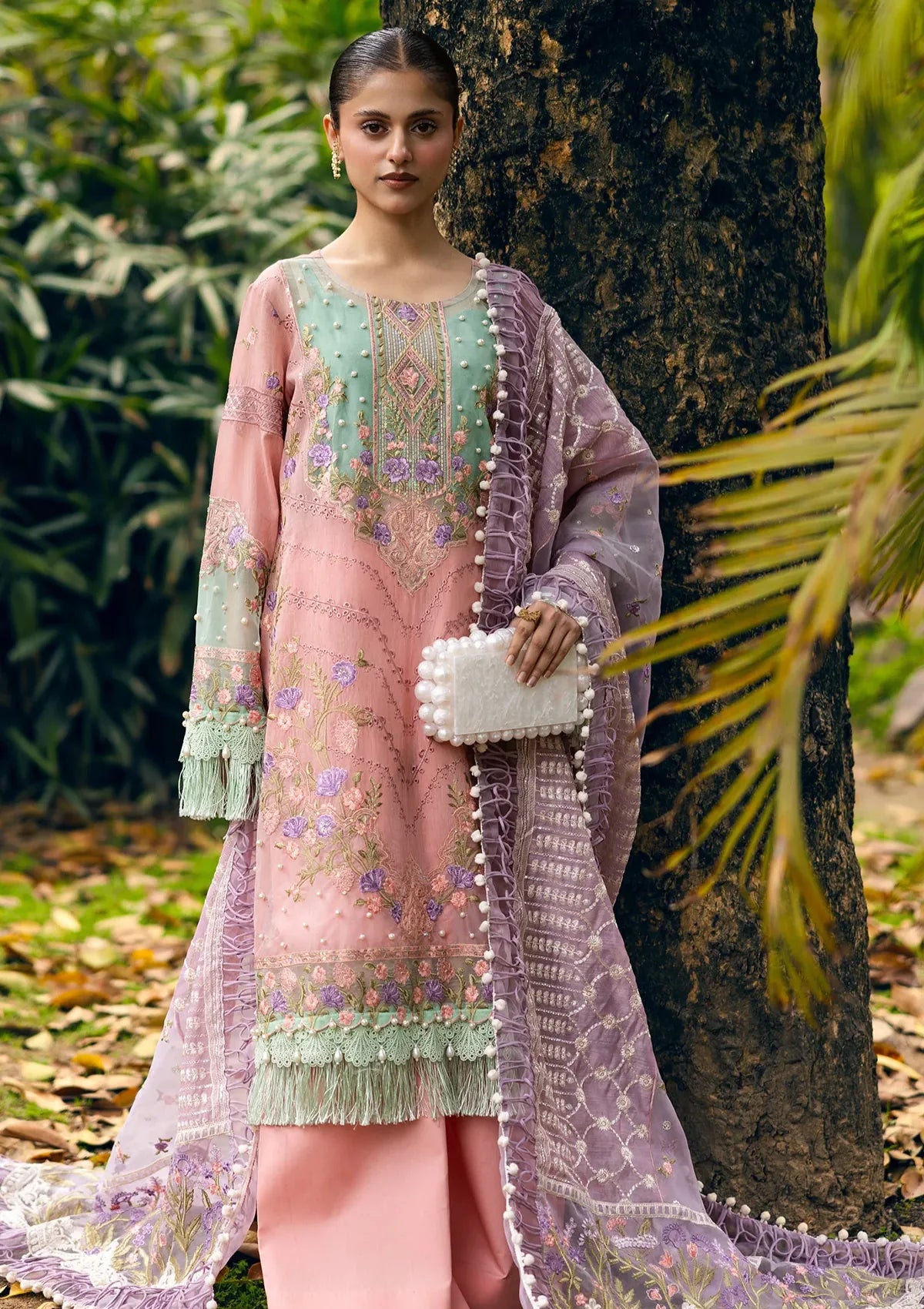 Raeesa Premium Garden of Eve Lawn'25 D-04 Evora-A – Mohsin Saeed Fabrics