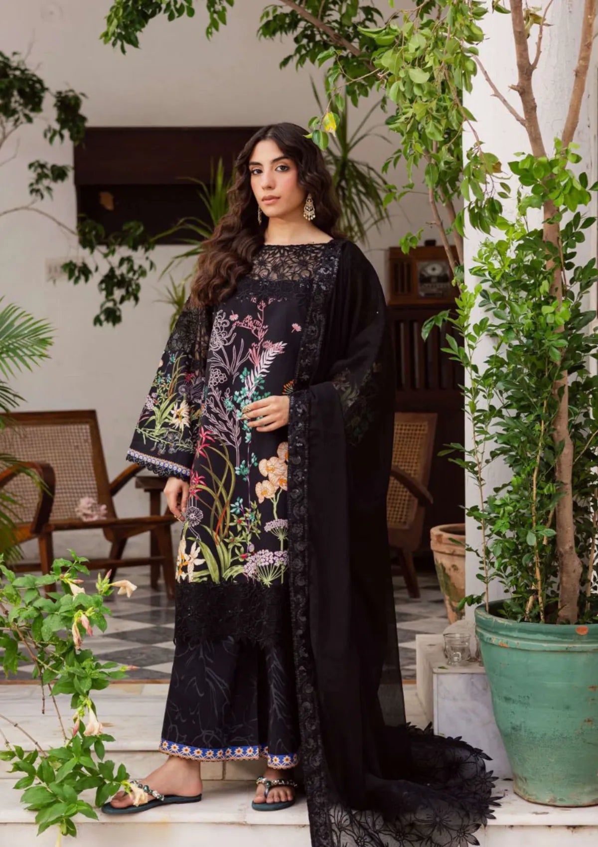 Mahnur Gulzar Winter'25 G-01 – Mohsin Saeed Fabrics