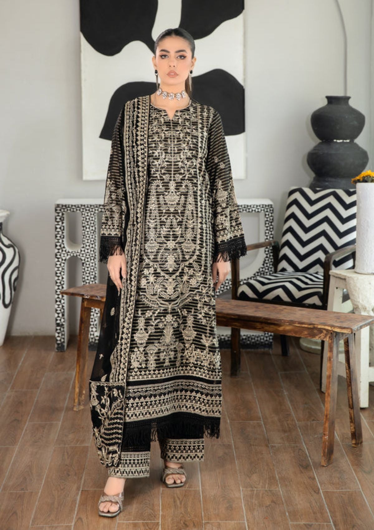 Johra Jahan Ara Lawn'24 JH-103 – Mohsin Saeed Fabrics