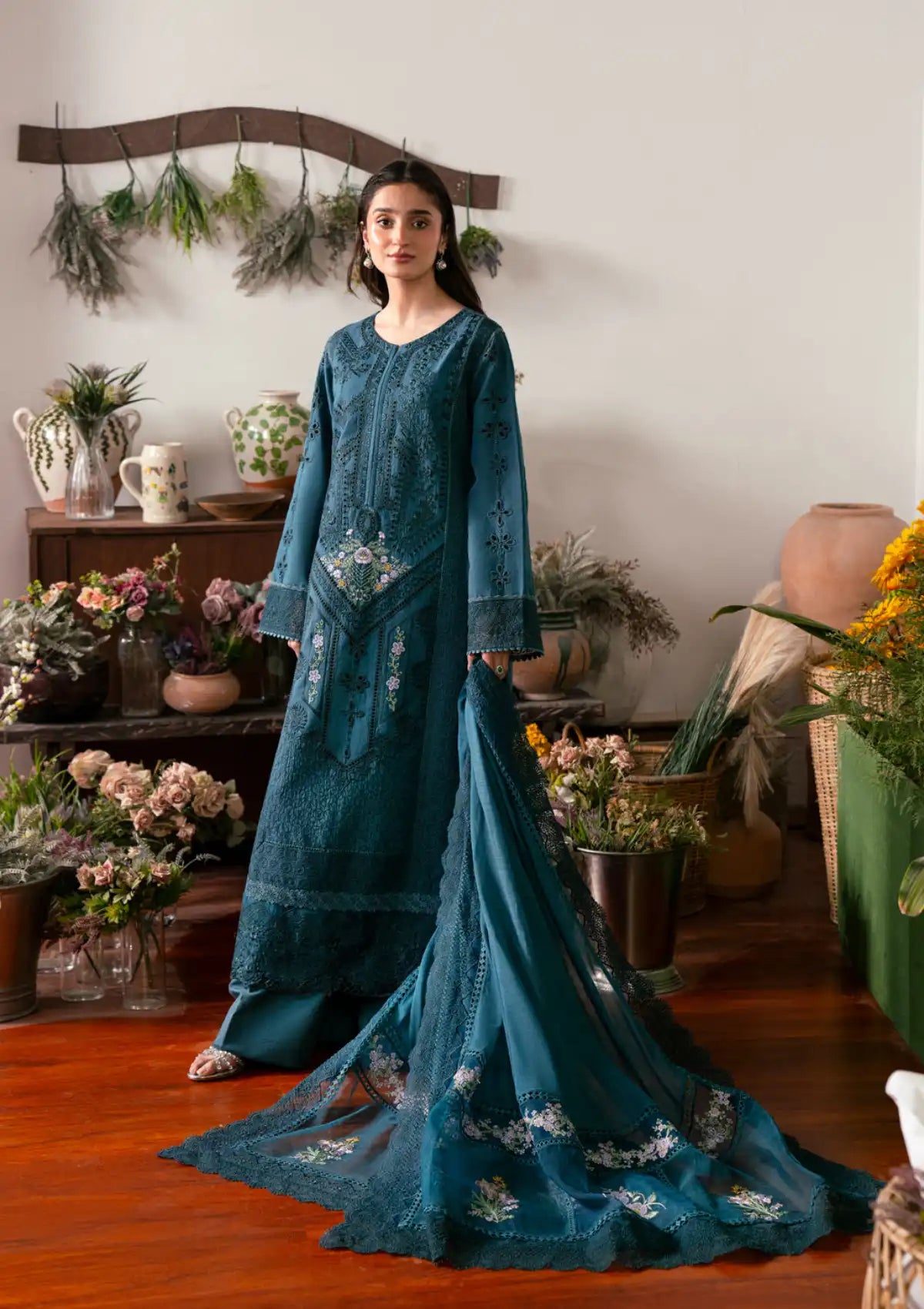 ZF Kai Luxury Lawn'25 - ELIF – Mohsin Saeed Fabrics