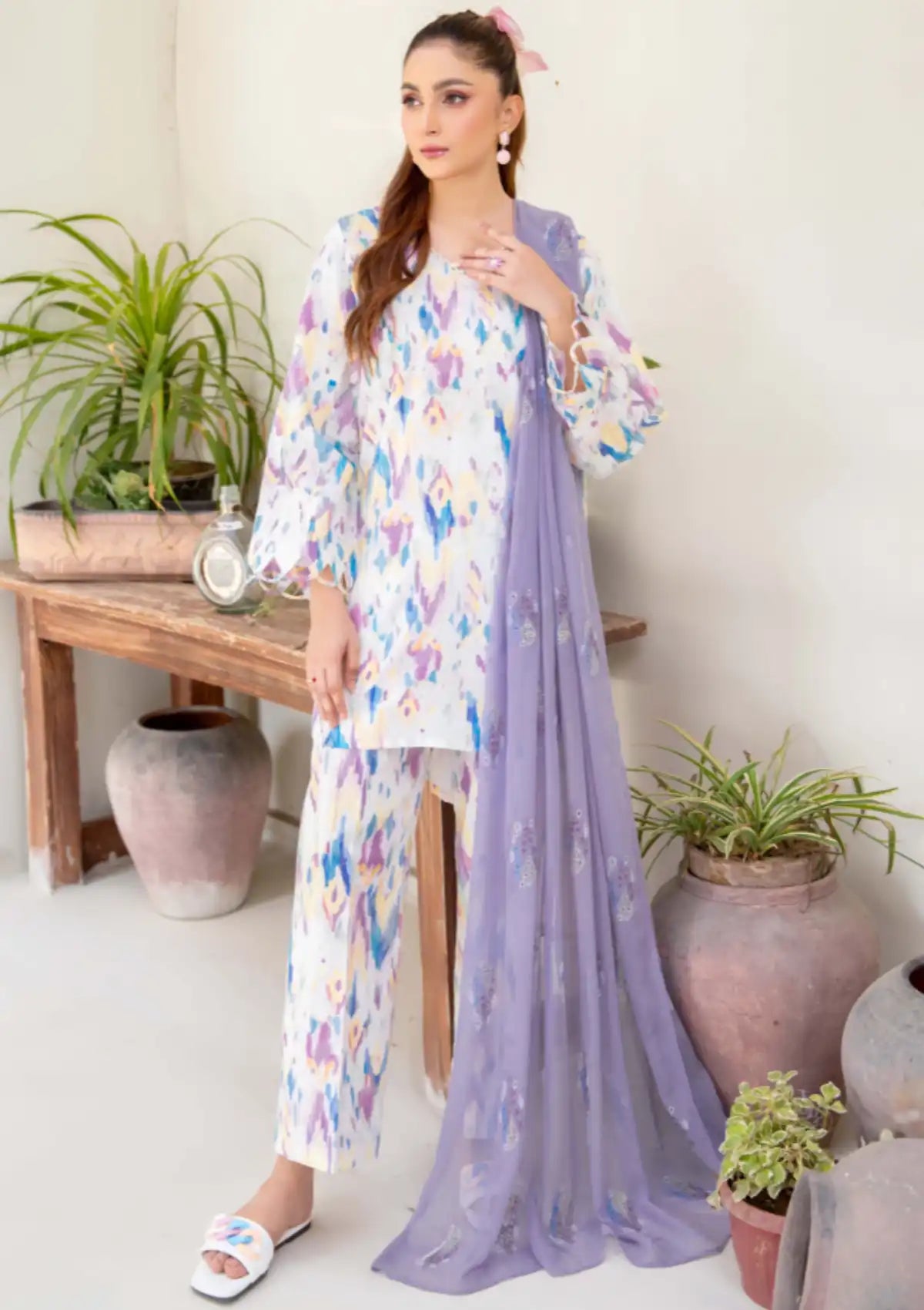 Humdum Ziva Lawn'25 D-04 – Mohsin Saeed Fabrics