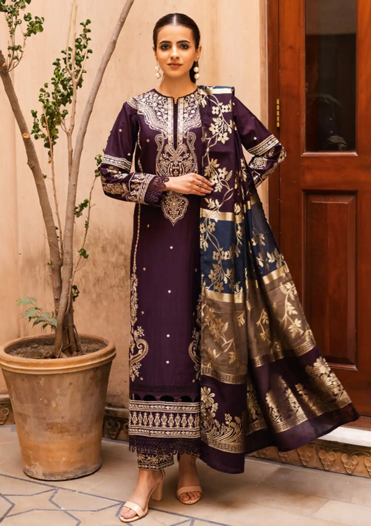 Johra Afeefa Emb Lawn'25 JH-165 – Mohsin Saeed Fabrics