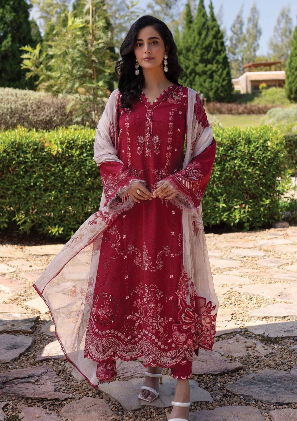 Qalamkar Qline Lawn ‘25 QM-15 - SOHA – Mohsin Saeed Fabrics