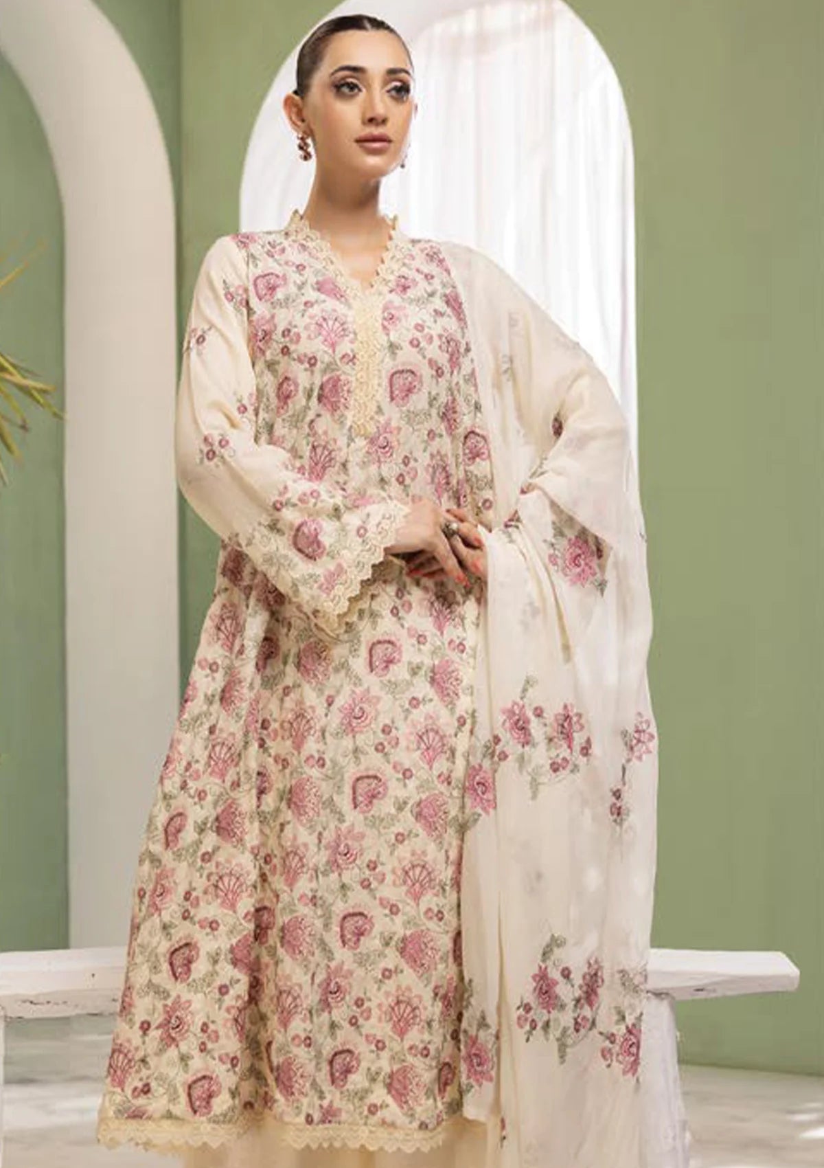 Arzoo by Khoobsurat Emb Karandi'24 AK-10 – Mohsin Saeed Fabrics