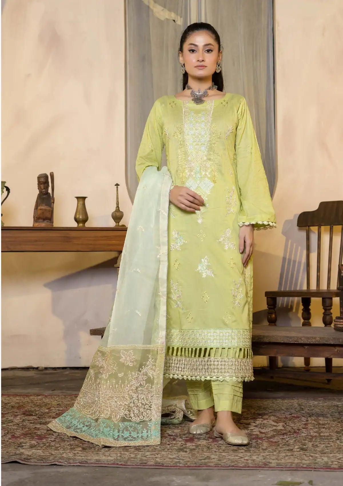 Bin Rashid Gul E Bahar Emb Lawn'25 D-02 – Mohsin Saeed Fabrics