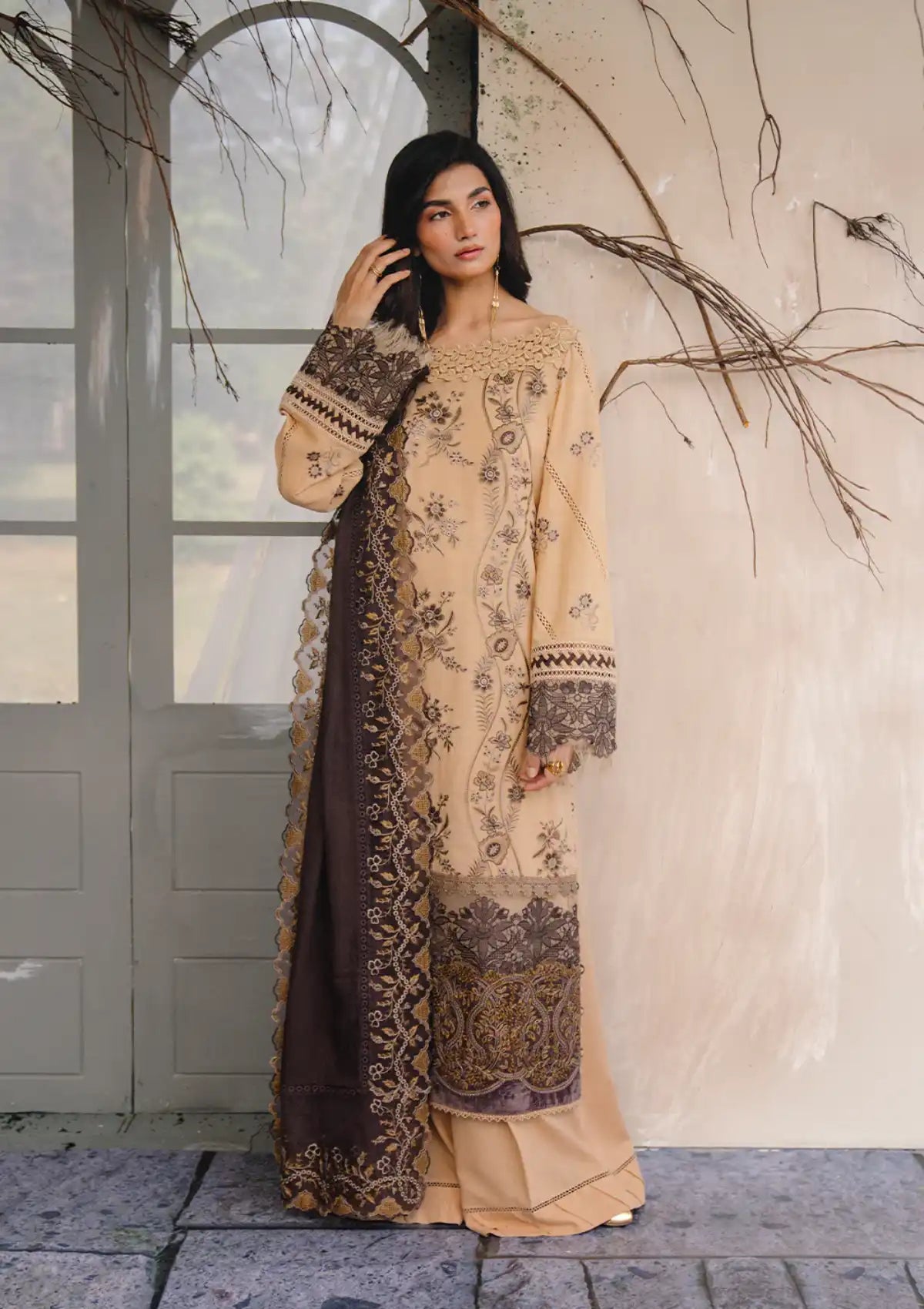 Saira Rizwan Winter'24 SRW-07 NERIA – Mohsin Saeed Fabrics