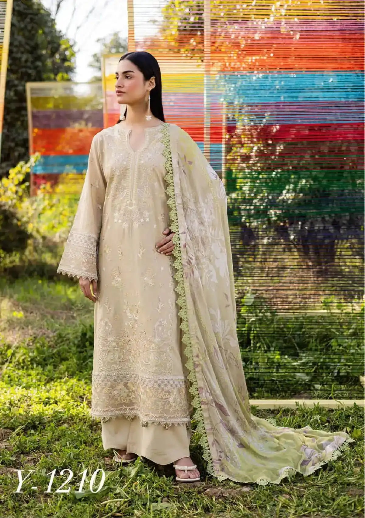 Ramsha Riwayat Luxury Lawn'25 Vol-12 Y-1210 – Mohsin Saeed Fabrics