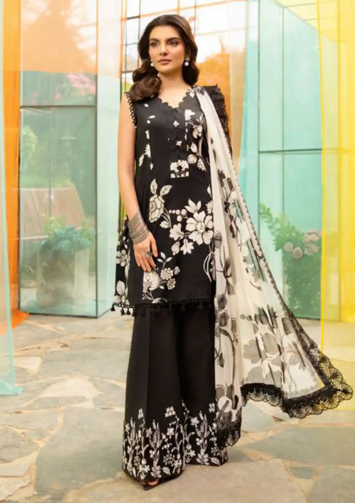 Maria.B M.Basic Lawn'25 Vol-1 D-6B – Mohsin Saeed Fabrics