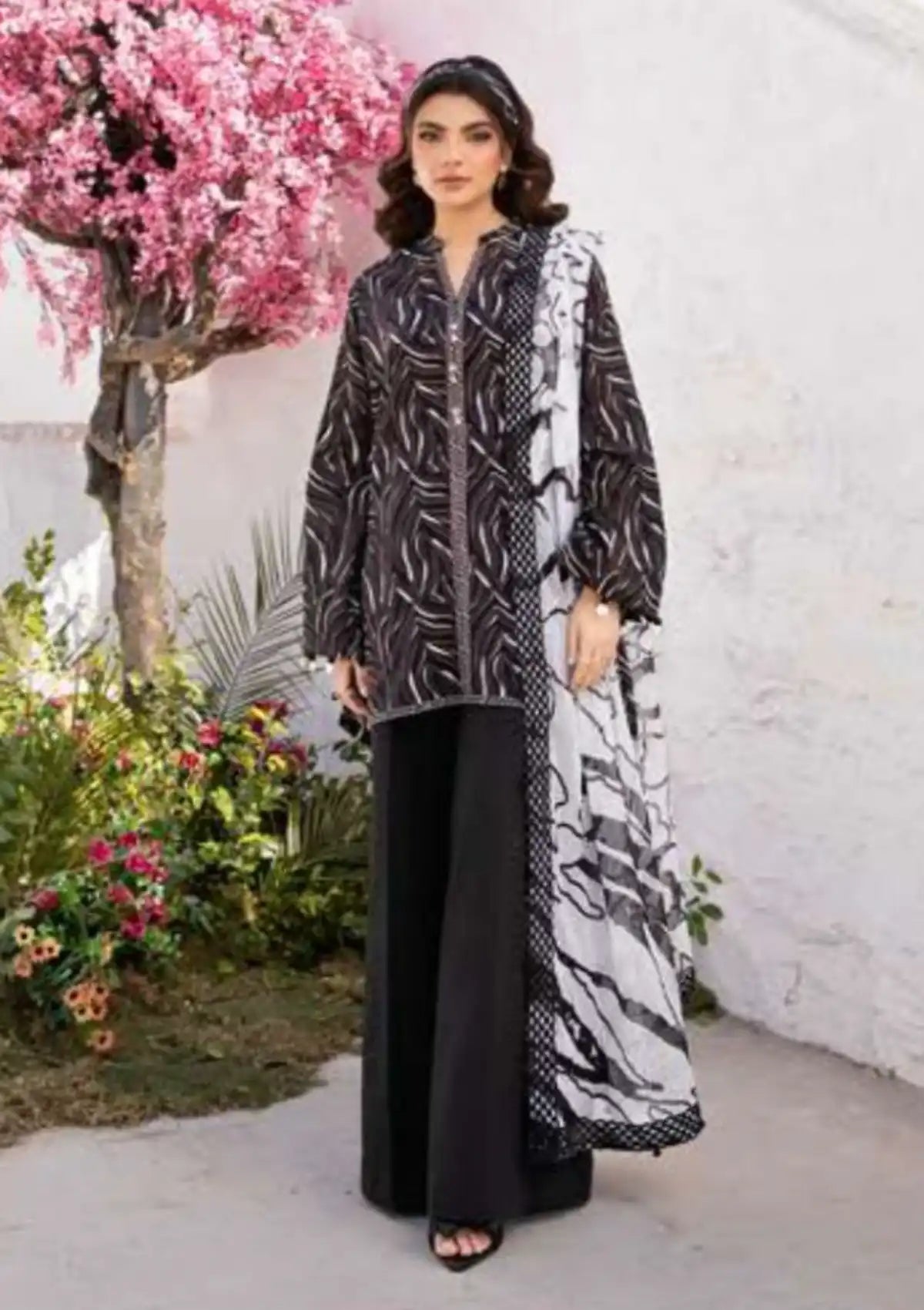 Maria.B M.Basic Lawn'25 Vol-1 D-4B – Mohsin Saeed Fabrics