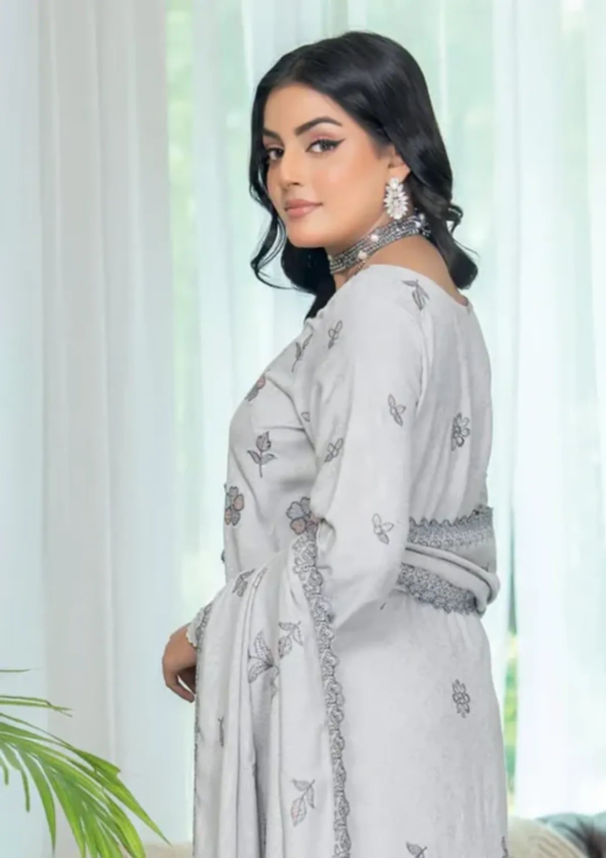 Riaz Arts Rubab Premium Winter'25 D-05 – Mohsin Saeed Fabrics