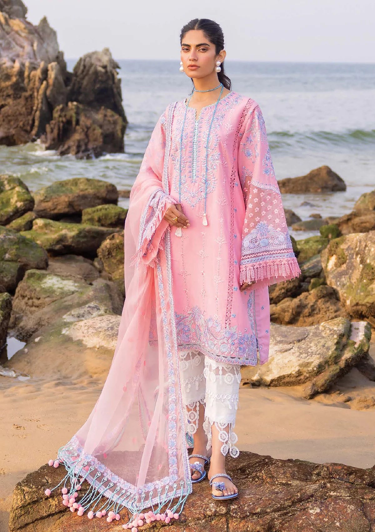 Siraa By Sadaf Fawad Khan Lawn'24 AMIRA-B – Mohsin Saeed Fabrics